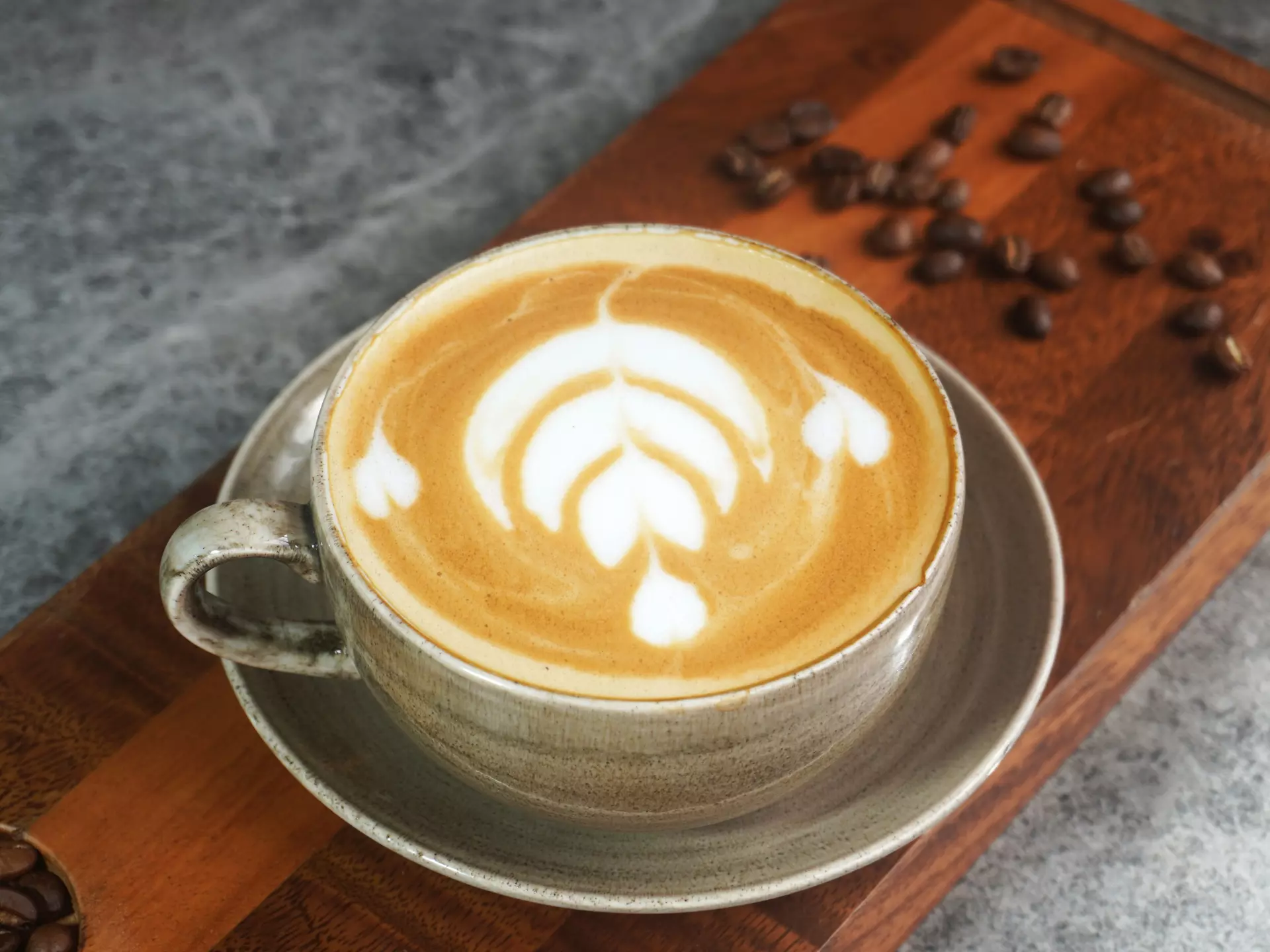 Yogyakarta Restaurants & Bar | Garrya Bianti Yogyakarta